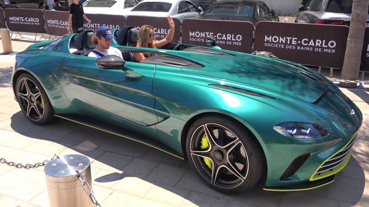 Stéfanos TSITSIPAS en Aston Martin V12 Speedster à Monaco ! 😳 - YouTube
