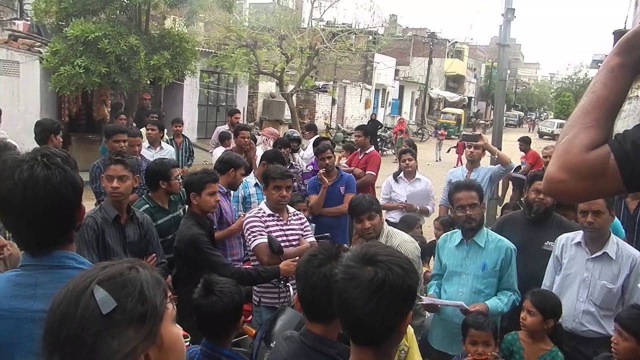 SCHOOL BHARO AANDOLAN Campaign at 22 Godam, Road No. 5 Jama Maszid ...