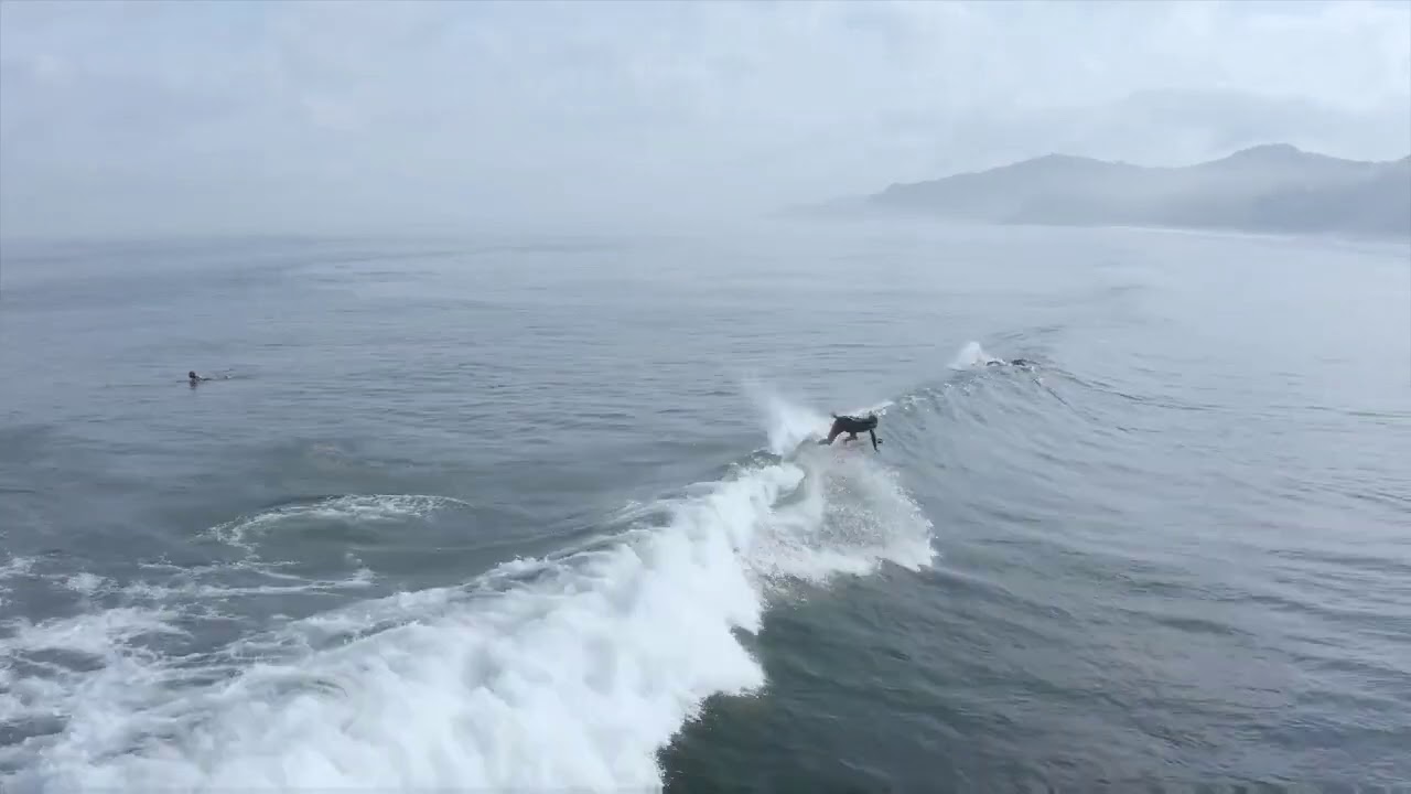 SURF in small waves, Surfer dans des petites vagues - YouTube