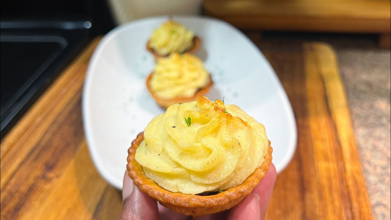 Mini Shepherd’s Pie Cups| Pot Pies | Hand Pies | Appetizers | FRUGALLYT ...