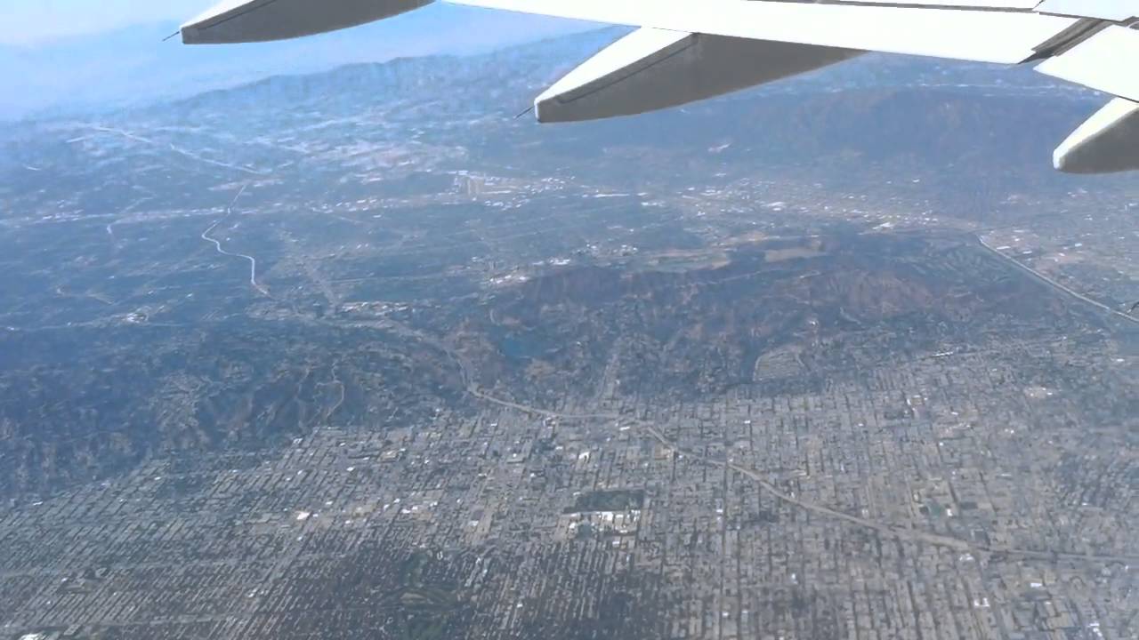 Flying over Los Angeles 8/10/2010 - YouTube