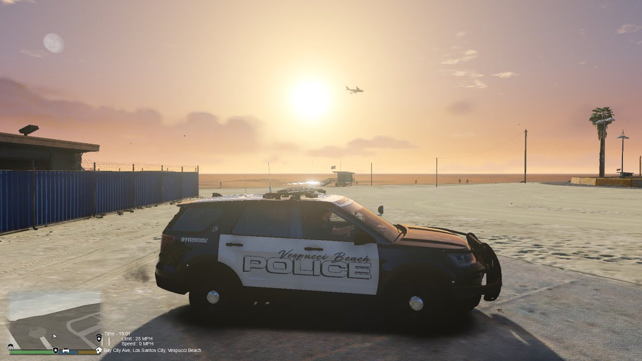 GTA 5 LSPDFR Beach Patrol Pursuits and Robberies - YouTube