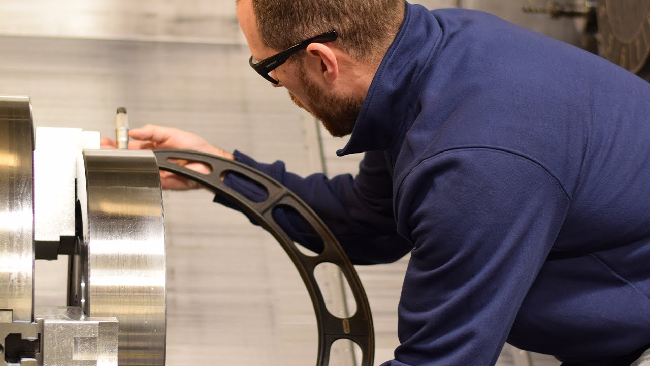 Advance Your Career: Machinist Apprentice Spotlight - YouTube