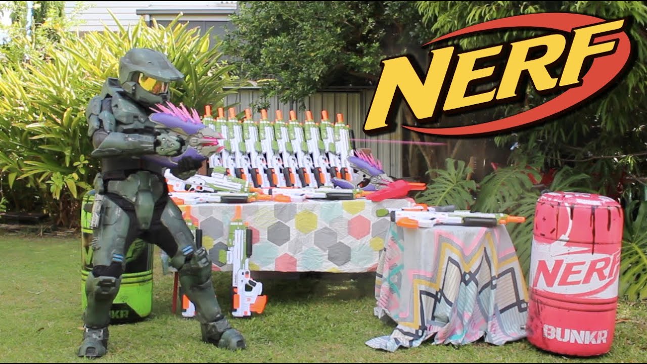 Master Chief tests out the Halo range of Nerf blasters - YouTube