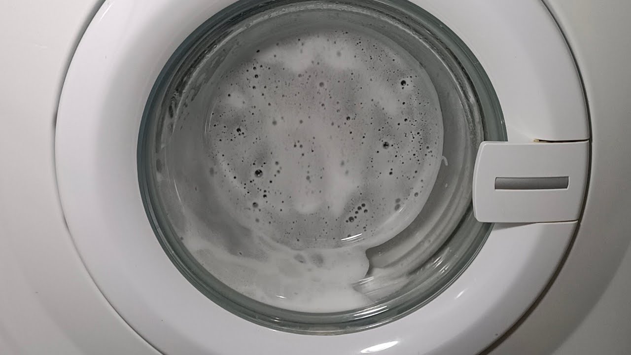 White Cottons in synthetic 60°C program in Arçelik 5083 Washing Machine ...