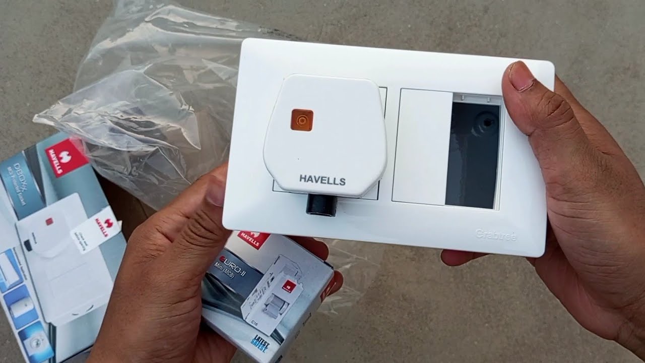 Havells DBOXX MCB protected socket | Havells AC box - YouTube