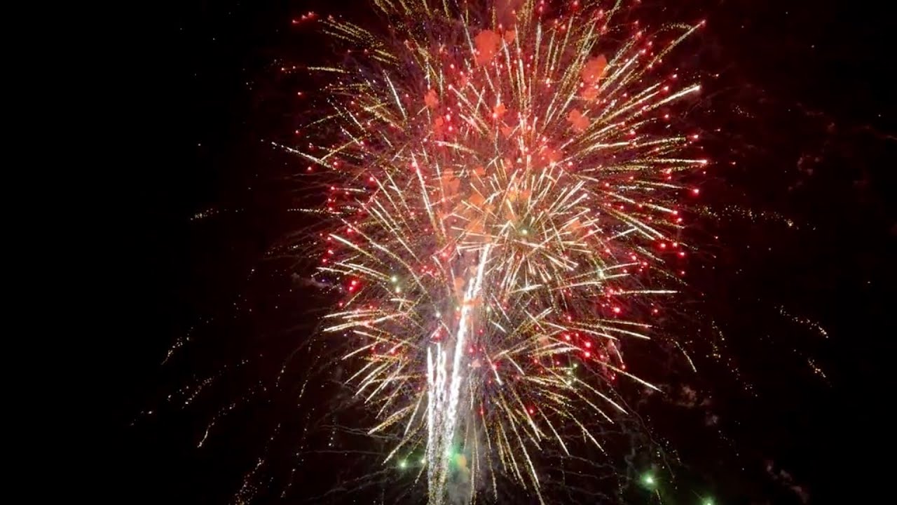 Pahrump July 4, 2023, fireworks slow mo and real time clips - YouTube