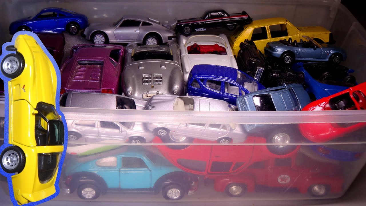 What's in the box: Random Toy Cars! VW, Corvette, Porsche, Mercedes ...