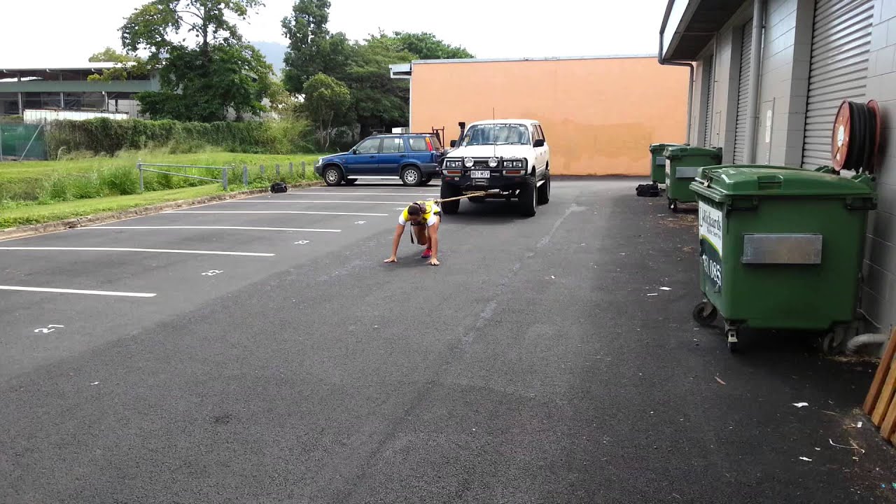 Car pull @ Strongman Training - YouTube
