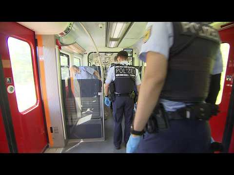 Polizei kontrolliert in Bus und Bahn | RON TV
