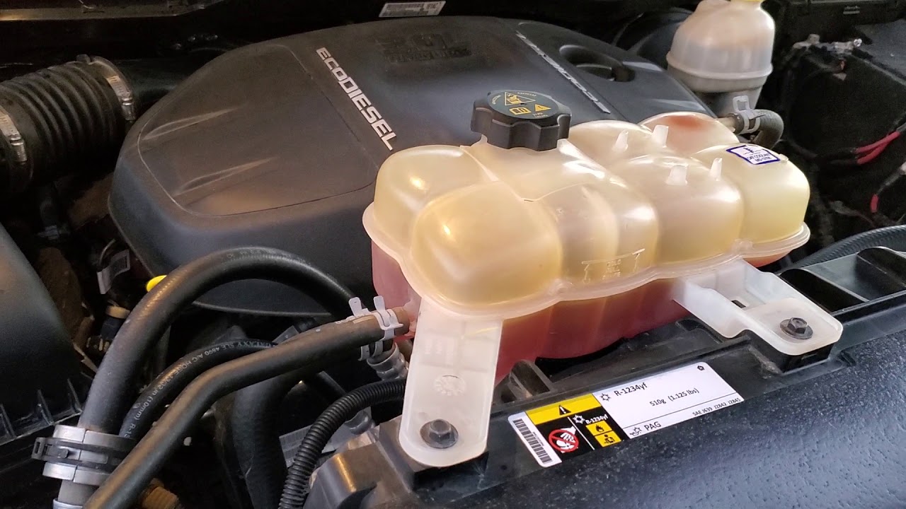 2015 EcoDiesel clean engine bay - YouTube