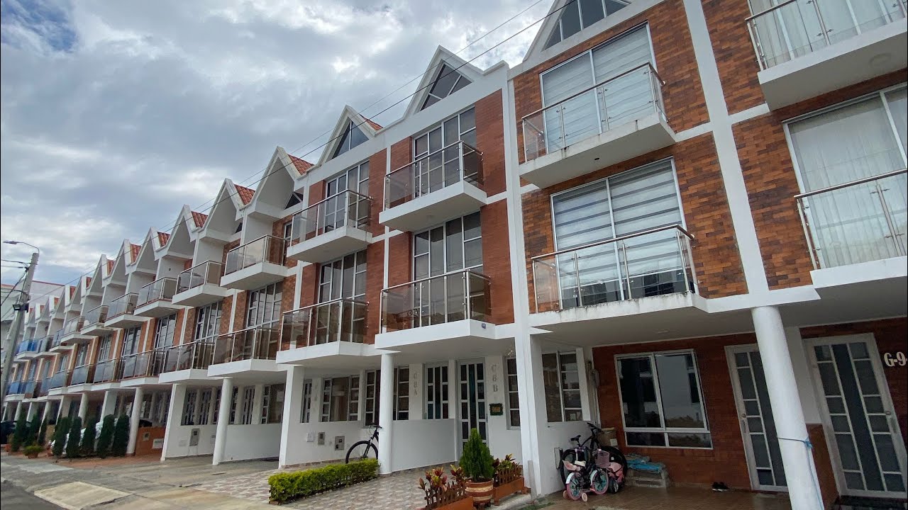 Casa nueva en conjunto cerrado en Fusagasugá con un mirador increíble ...