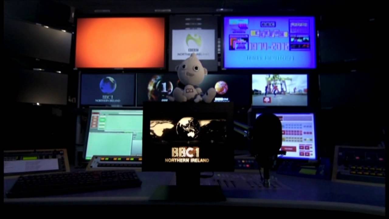 BBC ONE Northern Ireland - Final analogue announcement - YouTube
