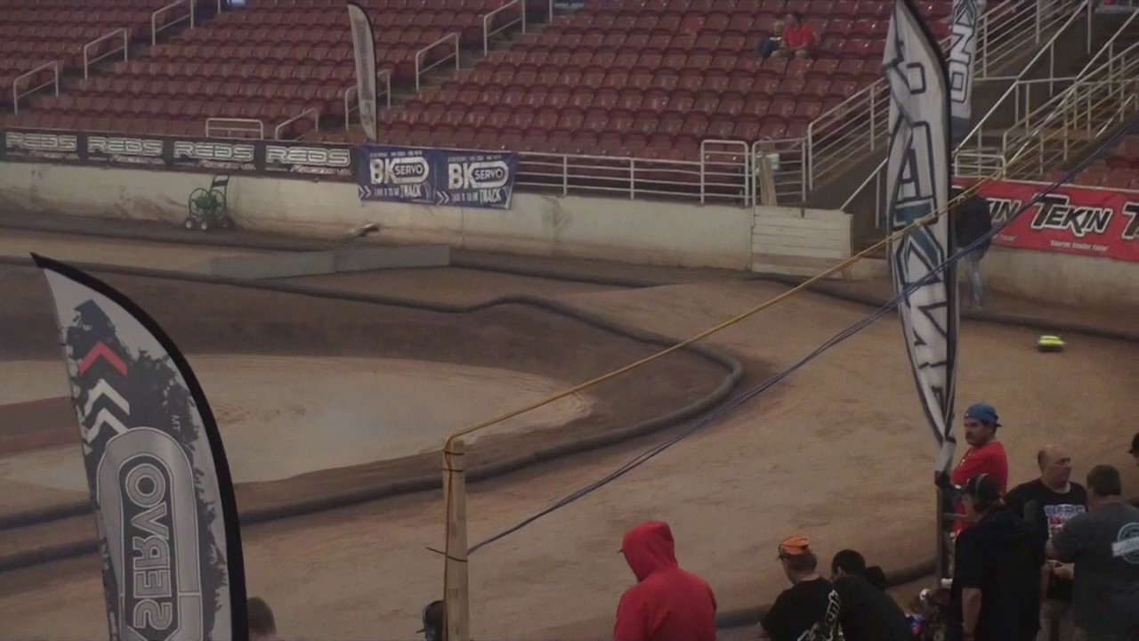 2017 Psycho Nitro Blast - 4wd SCT A-Main - YouTube