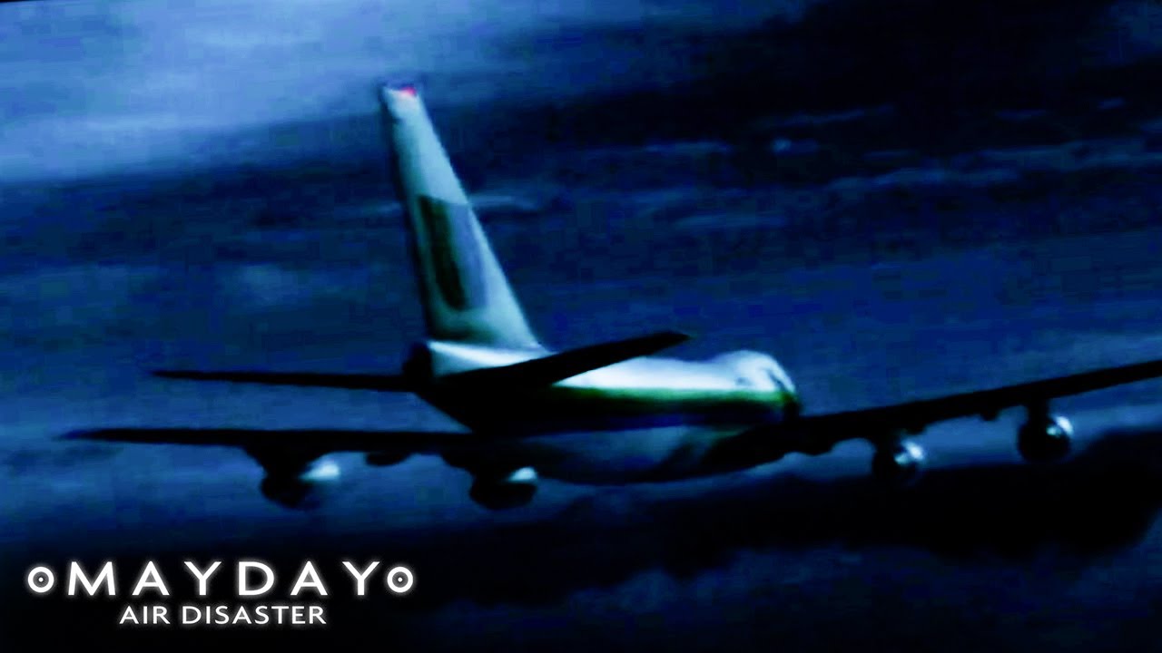 The Unimaginable Tragedy of United Airlines Flight 811 | Mayday: Air Disaster - YouTube