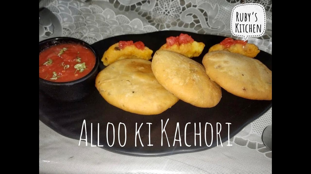 Alloo ki Kachori (khasta Alloo ki kachori with homemade tomato ki ...