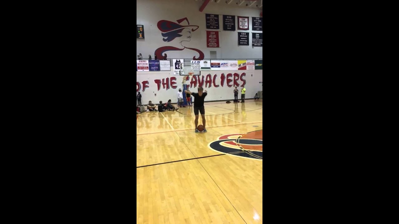 Ellen DeGeneres #EpicorFail Basketball Trick shot ( original-Logan lamb ...