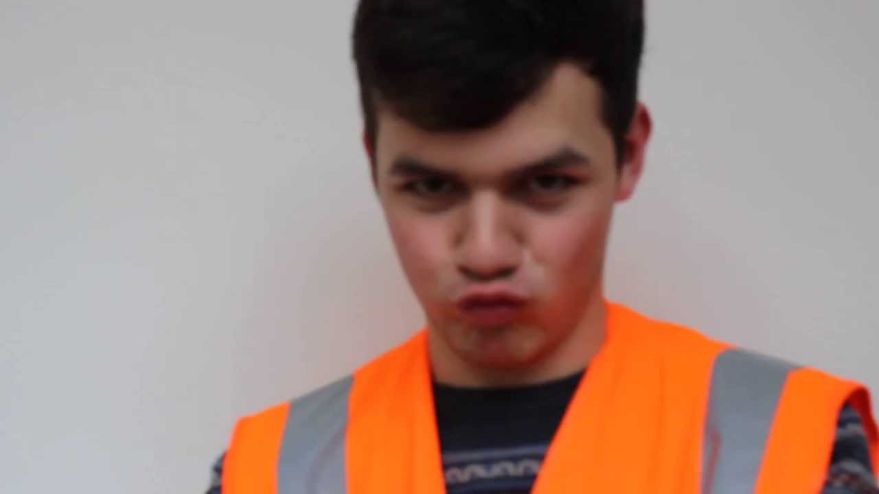 Media banta' with Louis Davis and Alex Purvis - YouTube