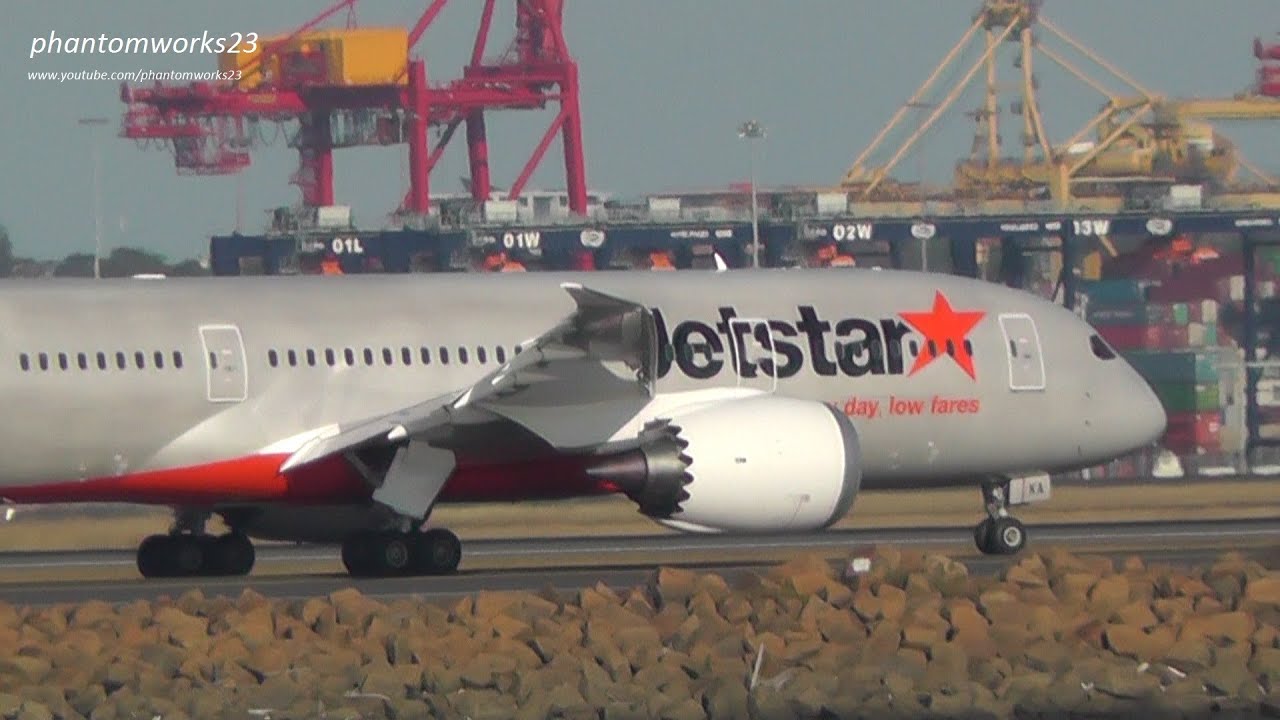 Special: Jetstar Boeing 787 First Ever Take Off from Sydney Airport ...