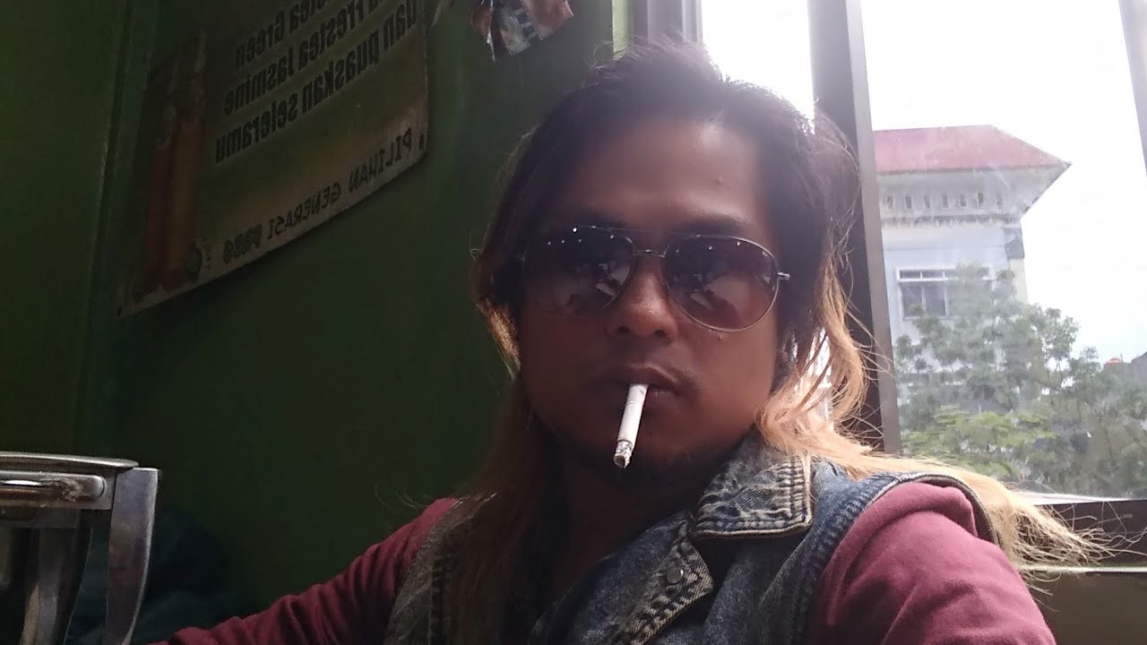 Melati o.a Shafyre cover Dayak aQustiQaband - YouTube