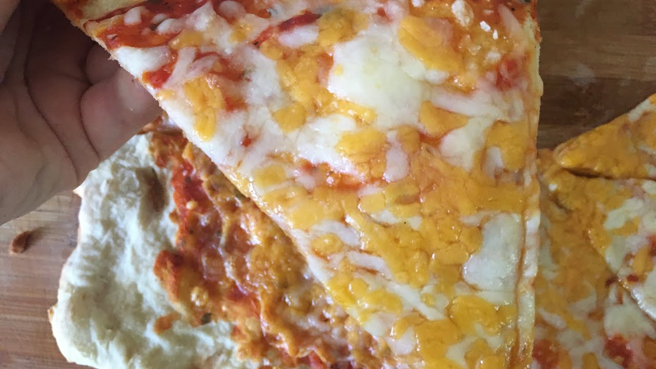 The quickest and easiest 10 minute healthy pizza - YouTube