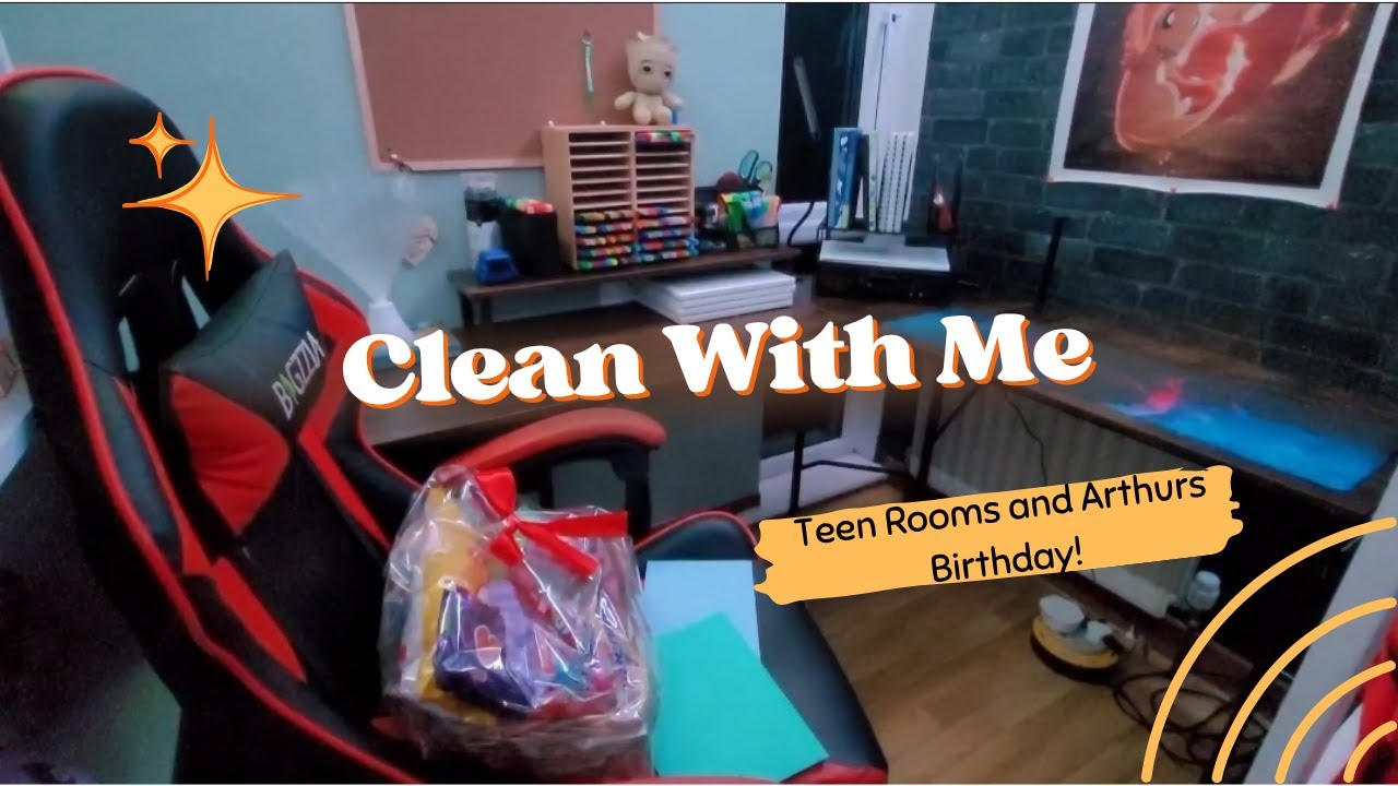 Extreme Teen Room Clean | Desk Setup & Organisation Tour - YouTube