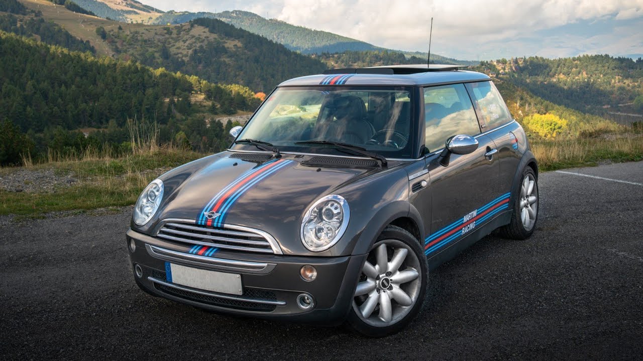 MINI Cooper Park Lane Martini Racing Edition | Cinematics🤭| - YouTube