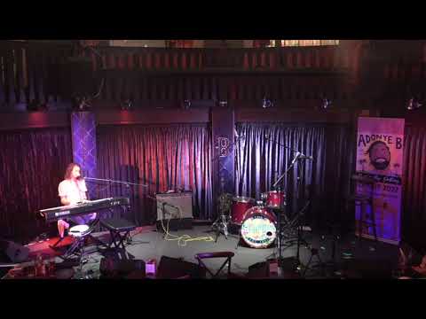 Nicky Phillips - Change - Live at The Bedford, London