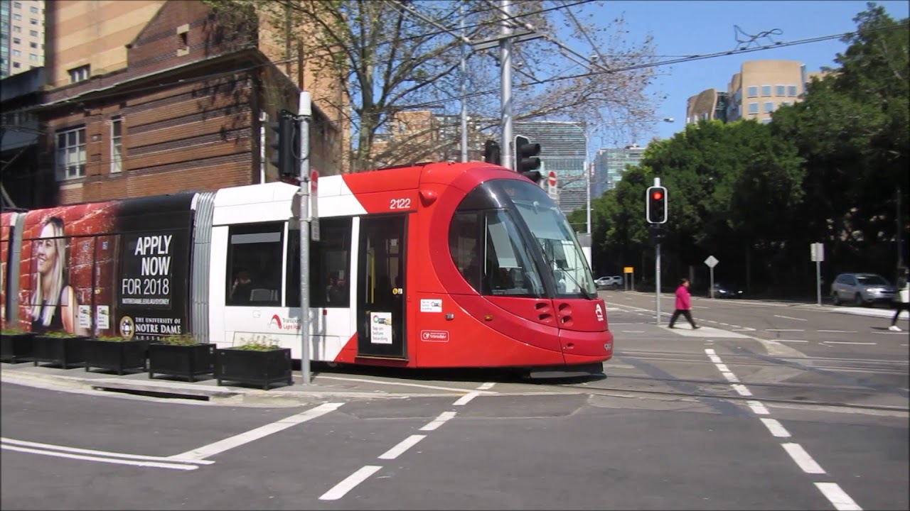 Light rail - tram - in Sydney - Tramway - CAF Urbos - Straßenbahn ...