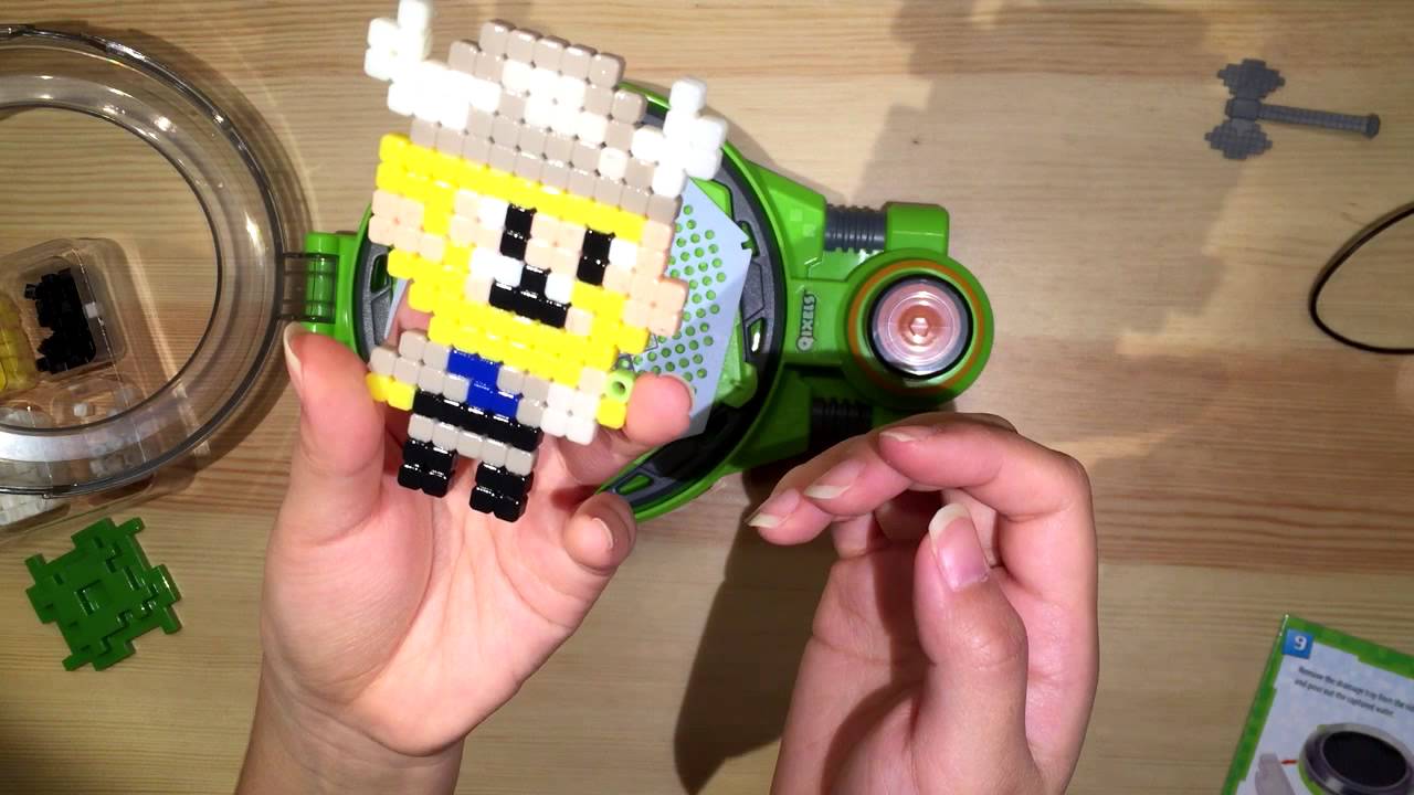 Qixels Turbo Dryer by Moose Toys making viking figure part 2 - YouTube