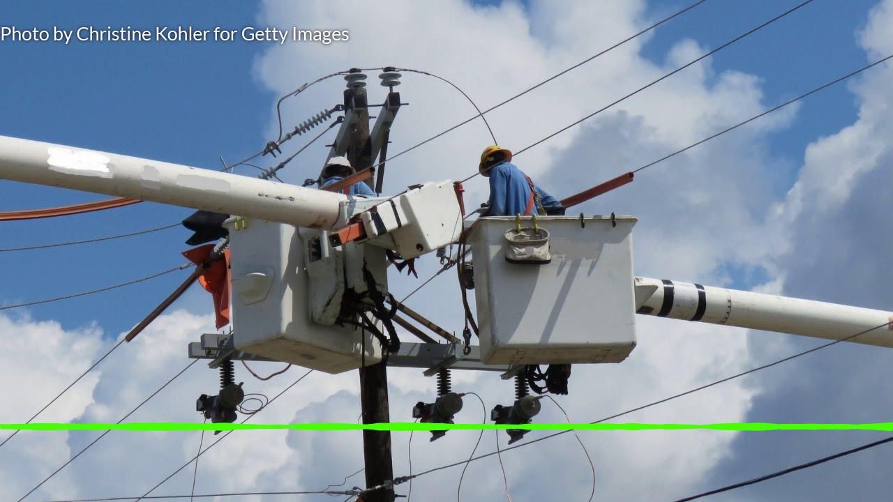 Power company worker calls in amid power outages - YouTube