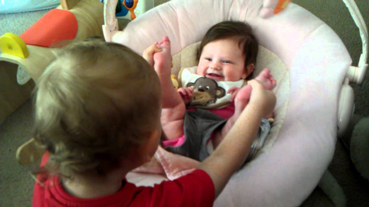 Rylan makes Bailey laugh - YouTube