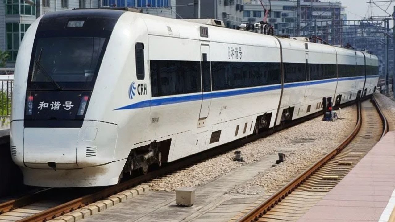 oldest Chinese bullet train CRH 1A - YouTube