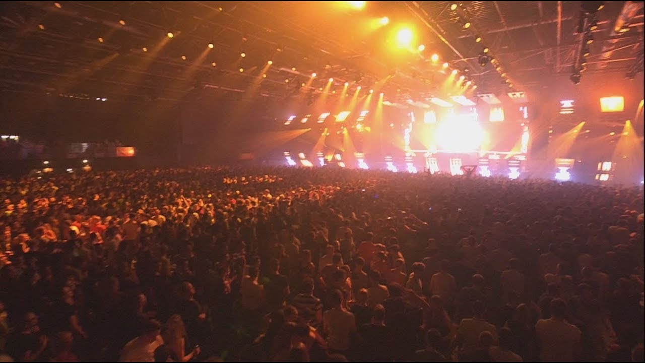 Audien | Live at A State of Trance 650 Utrecht - YouTube