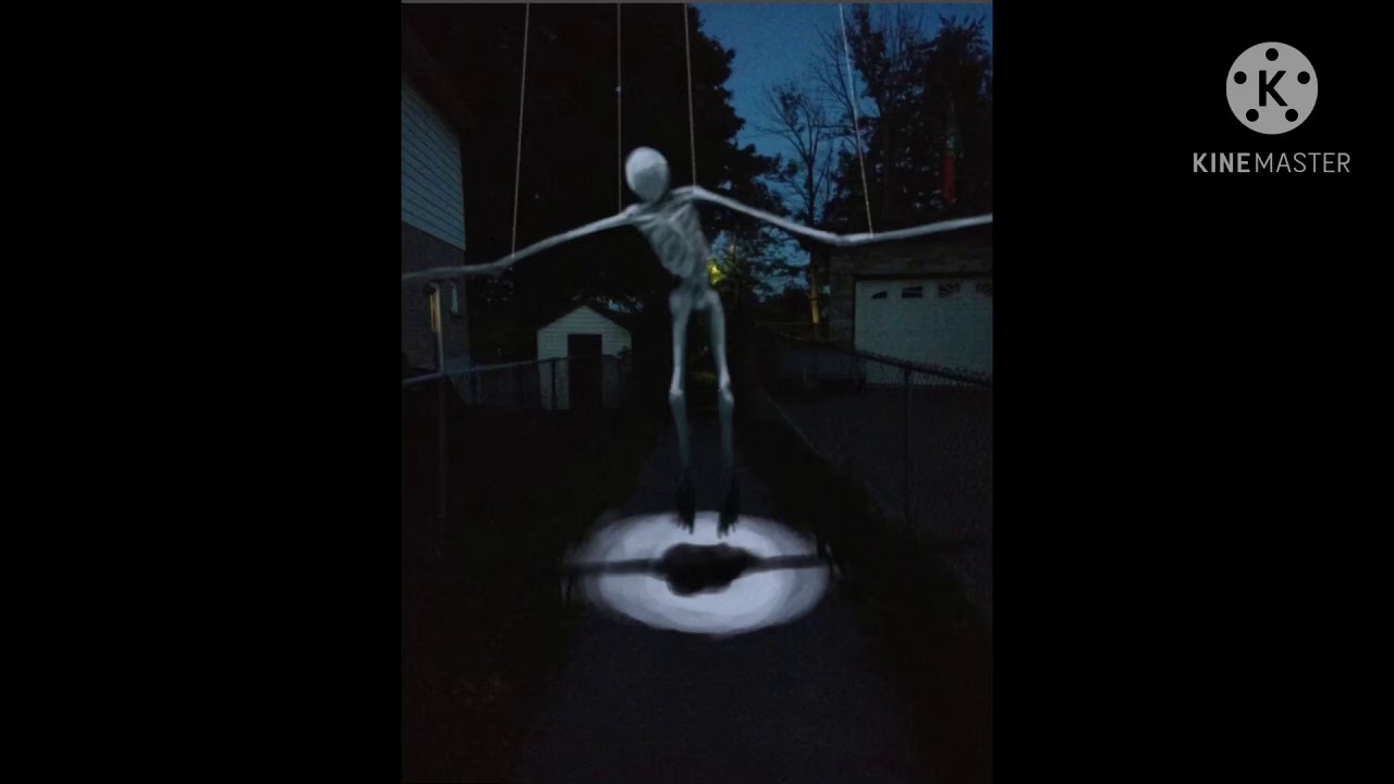 Who is the hugger by Trevor Henderson - YouTube