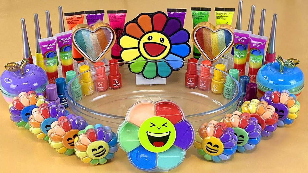 RAINBOW FLOWER SLIME | Mixing makeup and glitter into Clear Slime ...