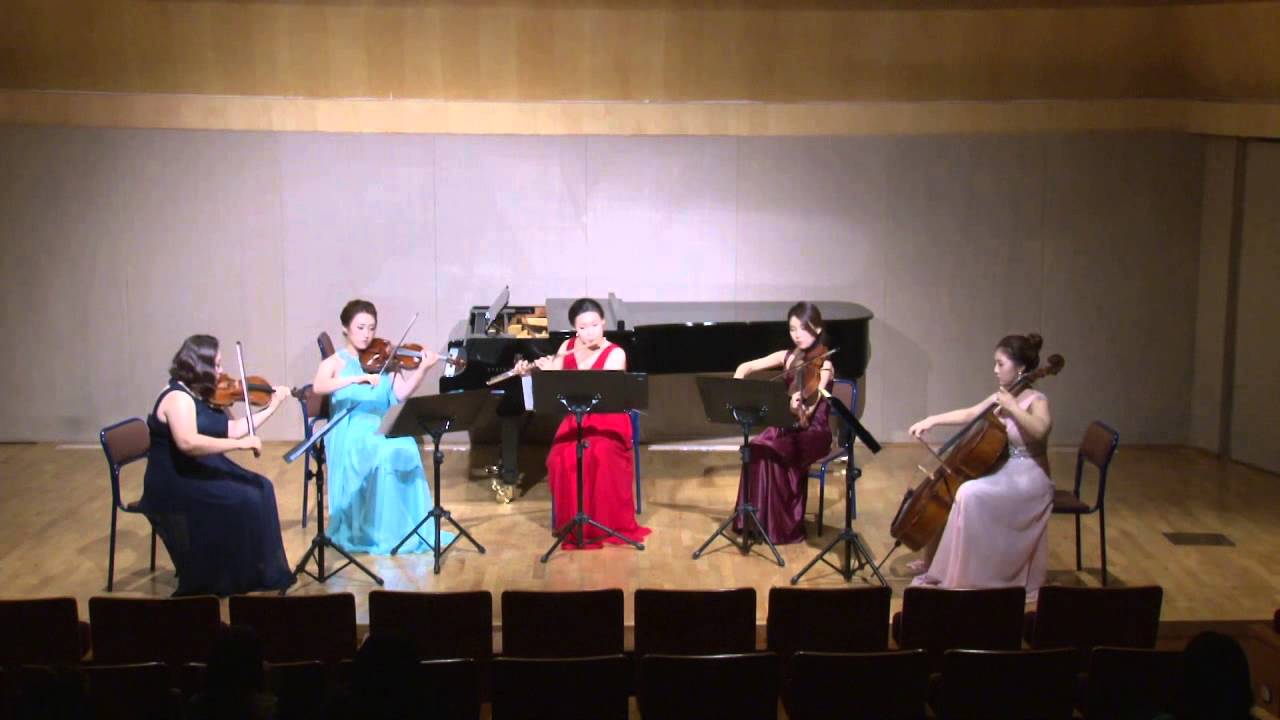 Flute Quintet in G, Op.17(21), No.5 - L. Boccherini - - YouTube