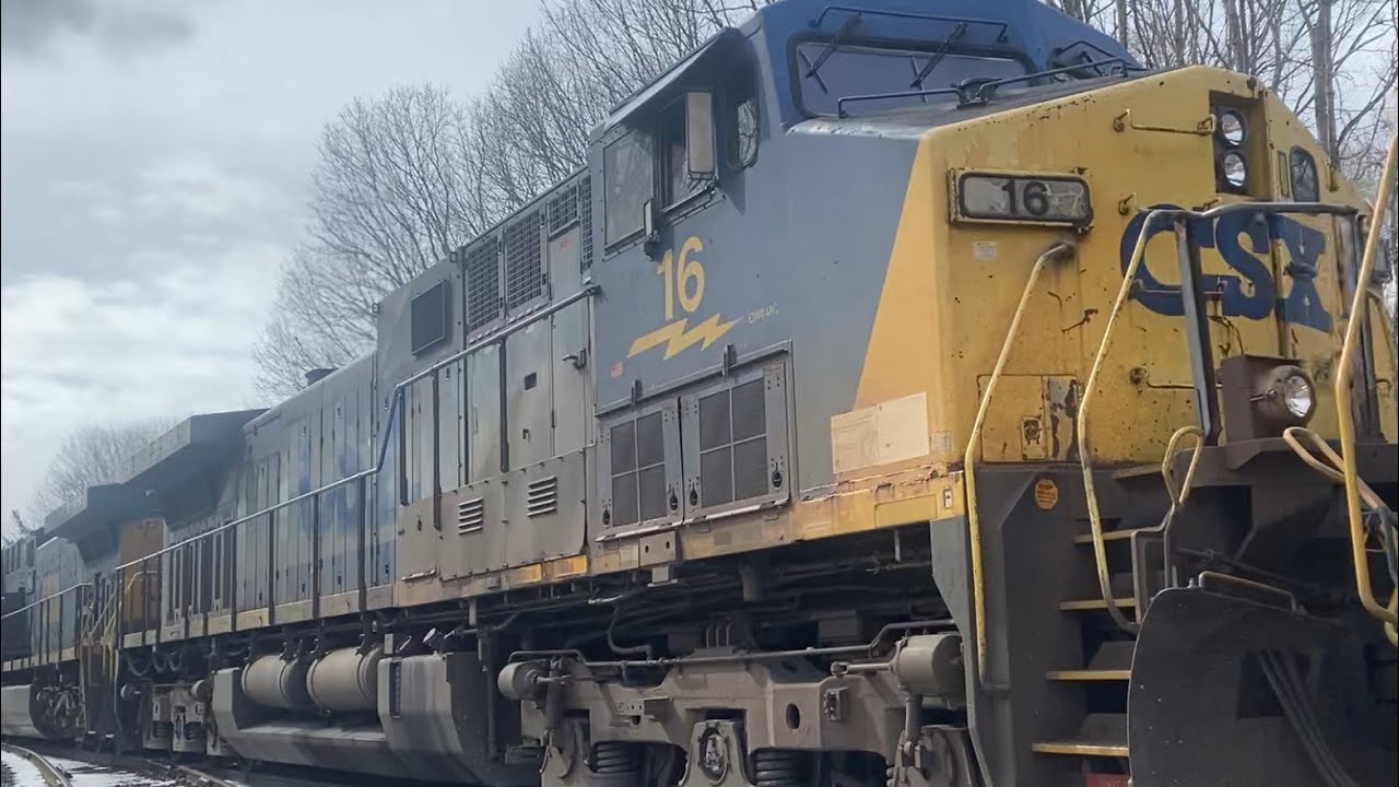 Huge CSX M426 with low #16 trailing second still sporting YN2 and a ...