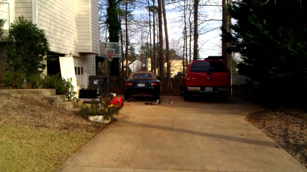 We don't need no cats. Miata Rice Edition. - YouTube