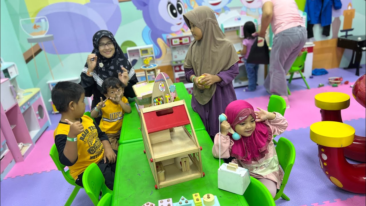 Afiza and Friends at Cocoland Jogja City Mall (JCM) 2024 - YouTube