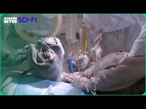 E.T.'s Not Feeling So Good | Screen Bites Sci Fi