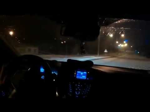 Karlı Yolda yan Yan Ford Focus MİTOREYİZ