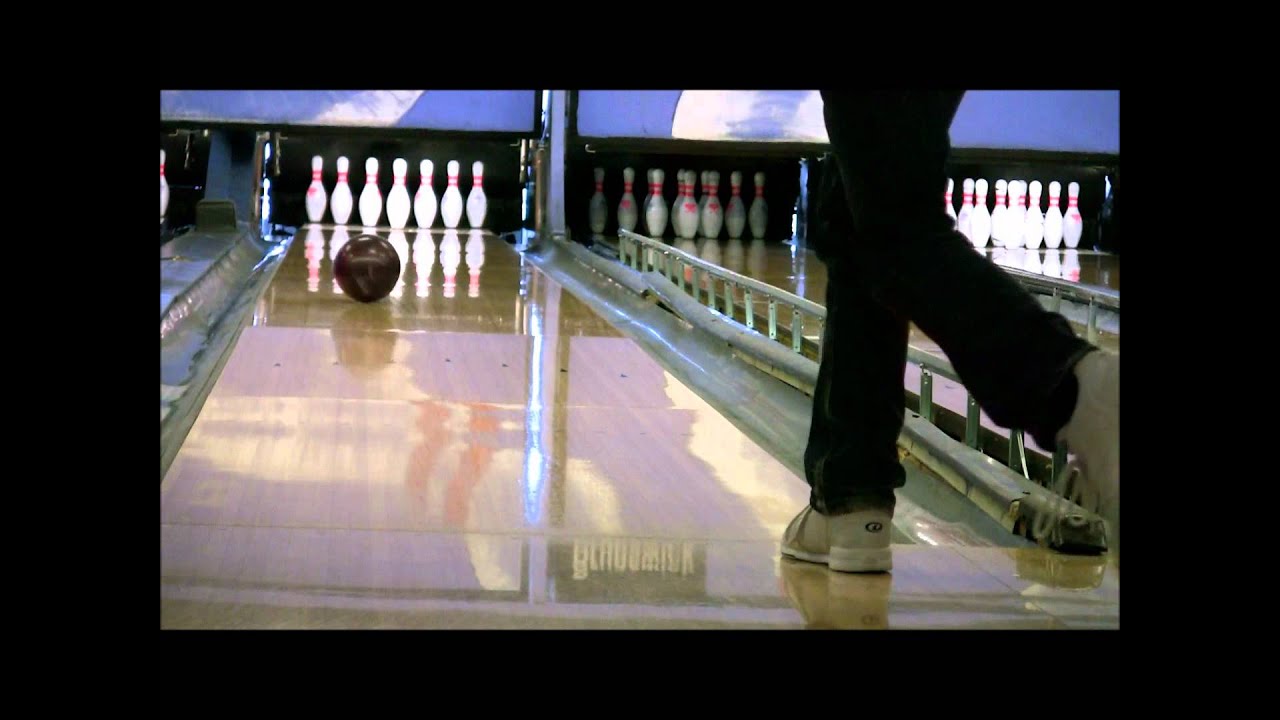 Slow Motion 10-Pin Bowling Release (two handed release) - YouTube