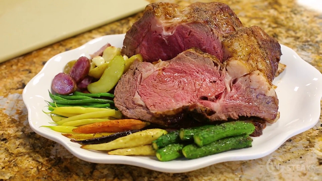 Holiday Recipe: 3 Bone Standing Rib Roast - YouTube
