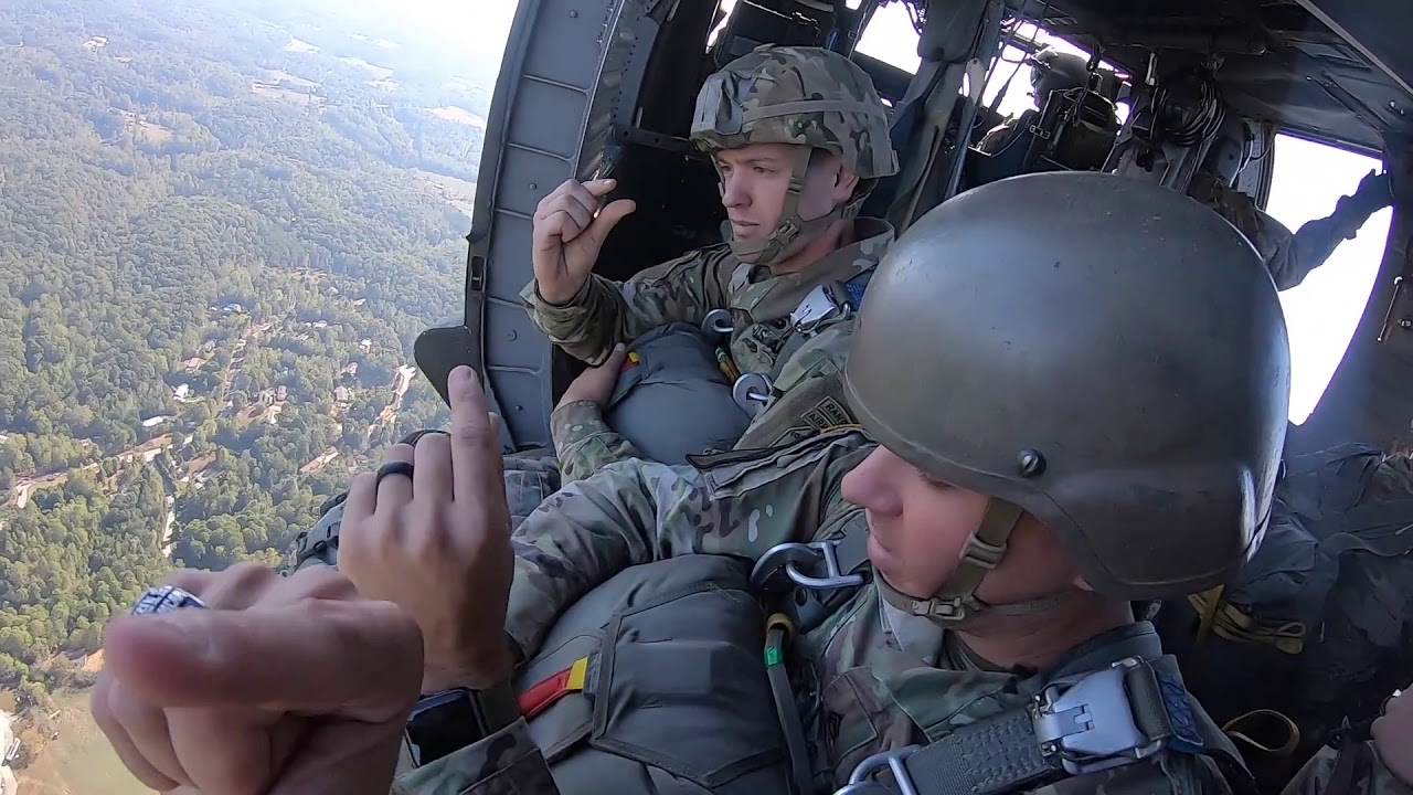 Ranger Training Battalion AIRBORNE JUMP - YouTube
