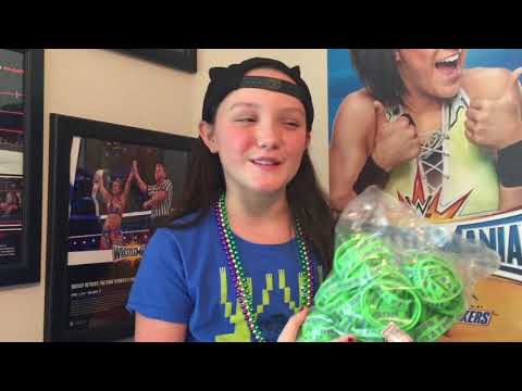 HOW TO GET A FREE IZZYMANIA WRISTBANDS IN NOLA - YouTube