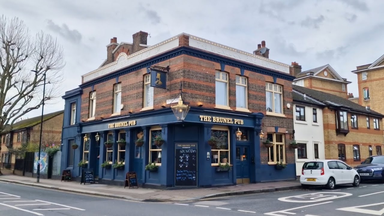 The Brunel Pub, Swan Road Rotherhithe. Lovely Pub with an old-school ...