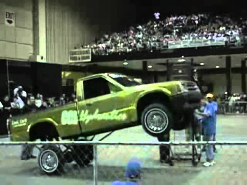 WAR - Low Rider ( MUSIC VIDEO ) - YouTube