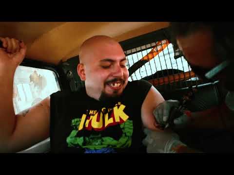 ÖLÜMDEN BETER BÖLÜM 1 - OFF-ROAD ARACINDA DÖVME YAPTIRDIM!