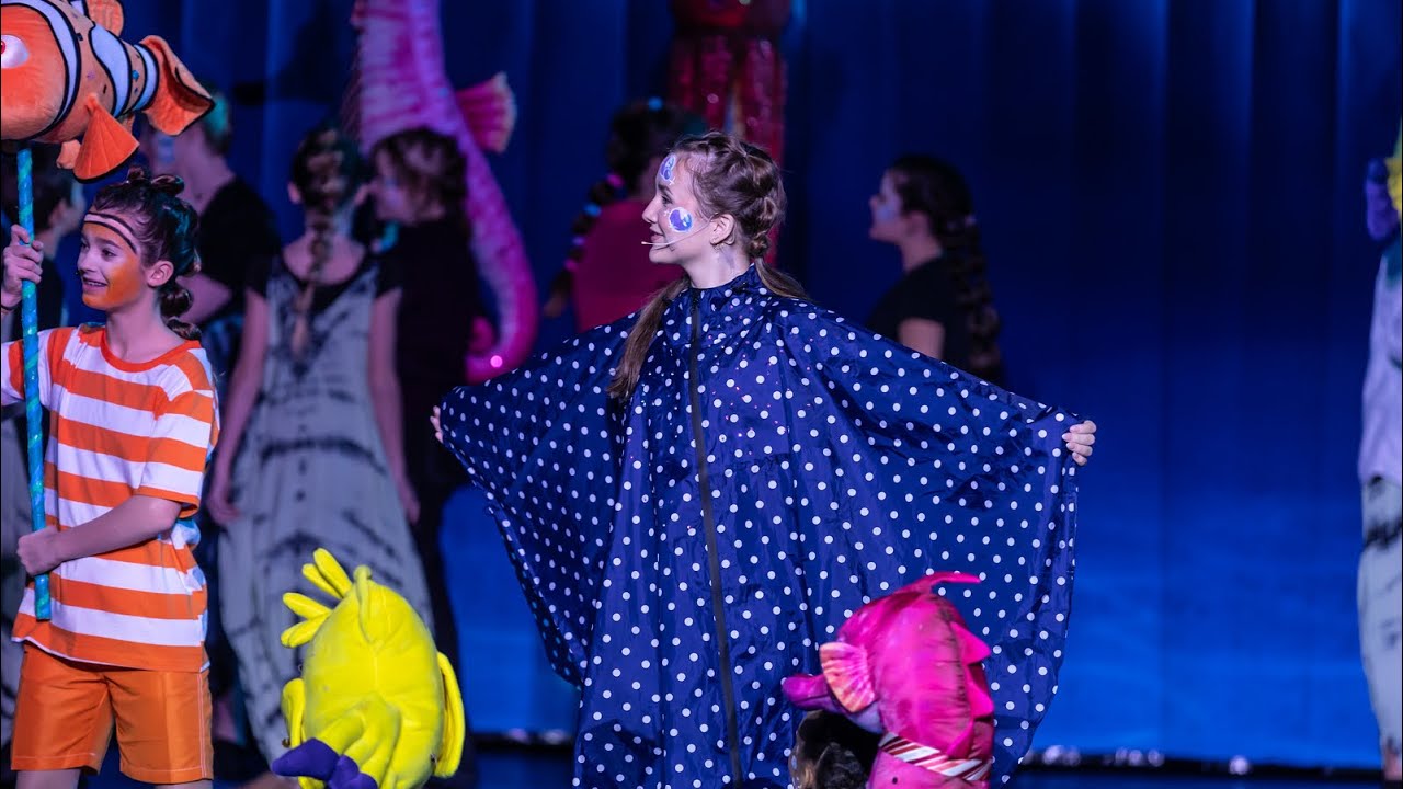 Big Blue World, Finding Nemo Jr. | Lundyn Mitchell, Professor Ray - YouTube